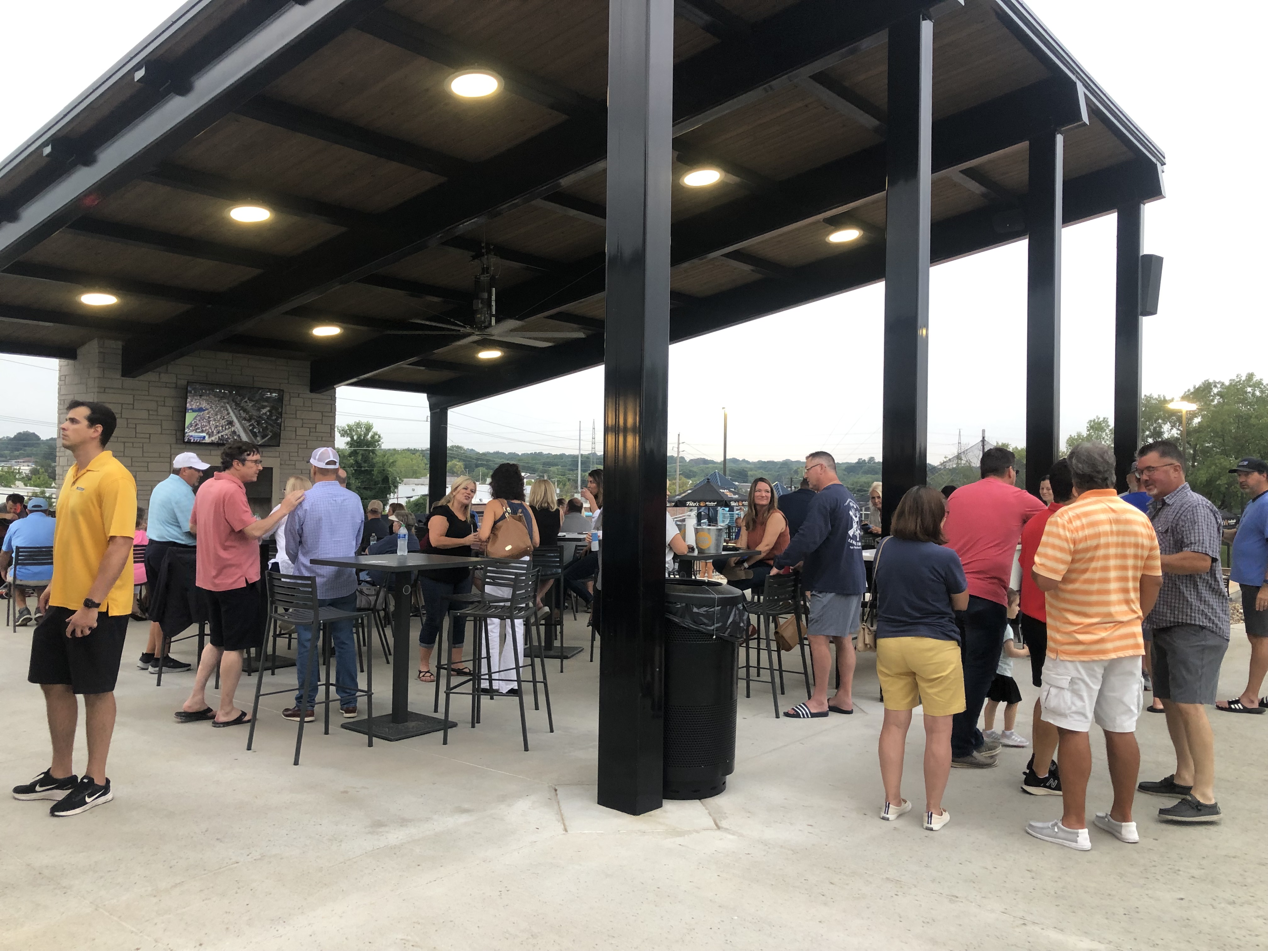 Parties & Outings - Tower Tee Golf & Recreation